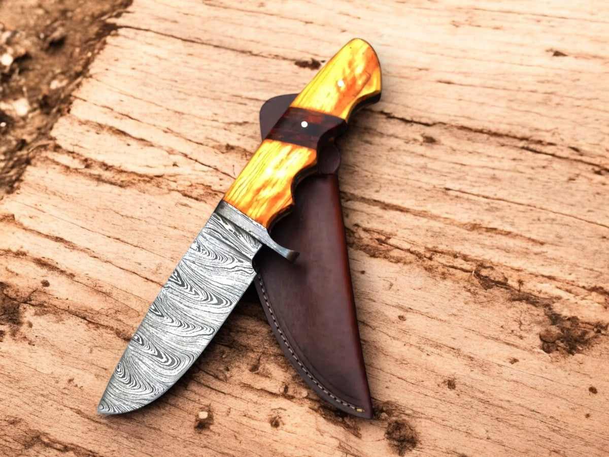 Handmade Damascus Skinning Knife with Pakka Wood Handle – Fruit Hunters
